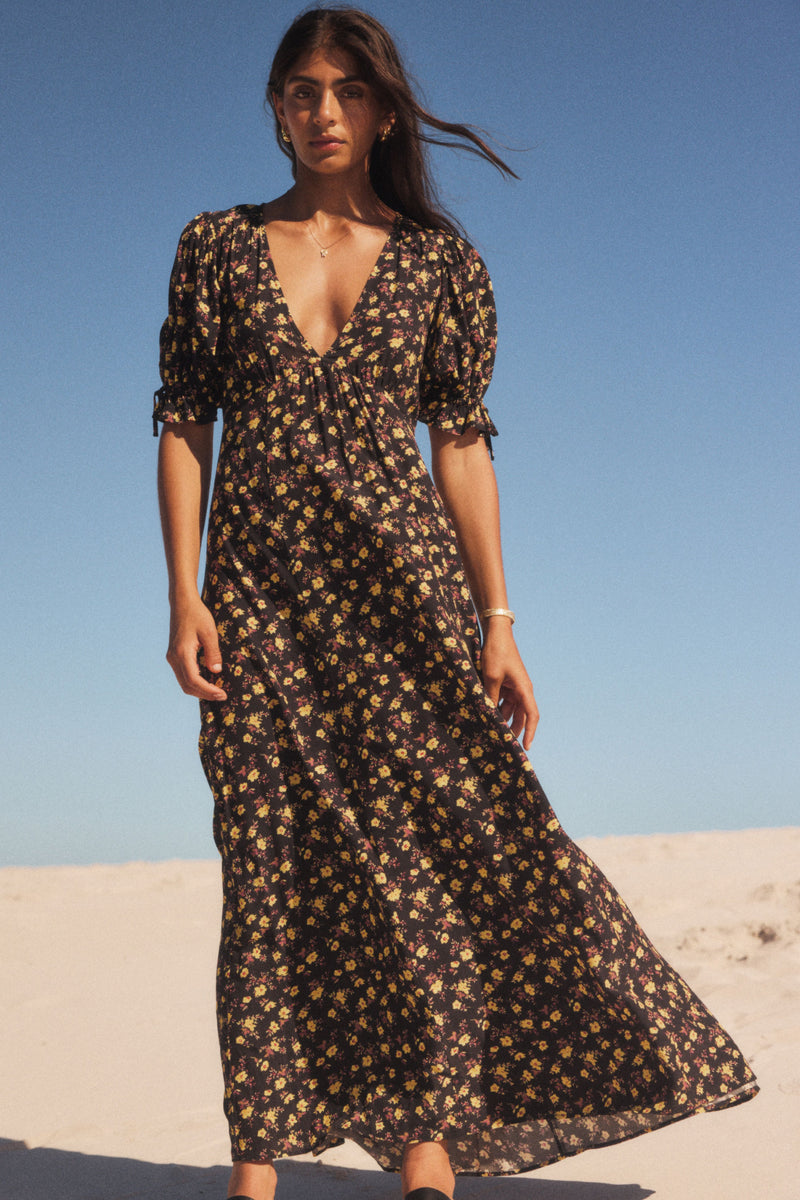 AUGUSTE THE LABEL Eloise Annamika Maxi Dress - Black Ditsy Floral ...