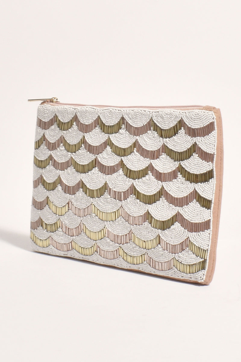 ADORNE ACCESSORIES Scalloped Deco Bead Clutch - White Gold – Smoke ...